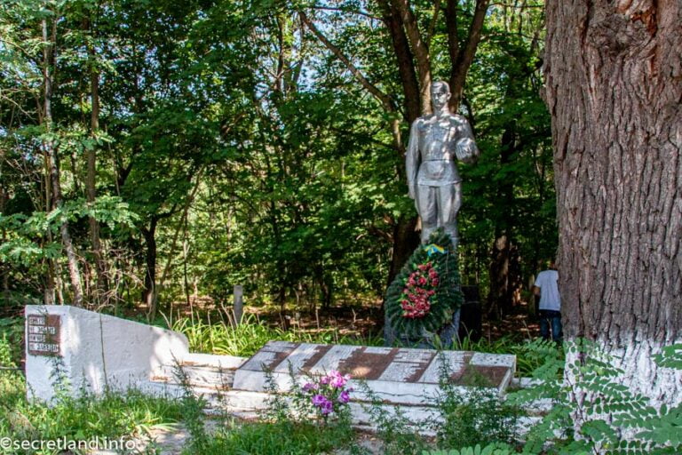 The village of Kopachi near the Chernobyl nuclear power plant • Secret land
