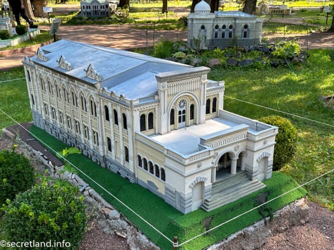 Museum of Miniatures "Ukraine in Miniature" • Secret land