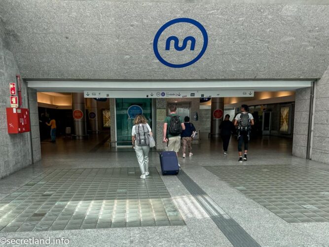 Metro in Porto - detailed guide • Secret land